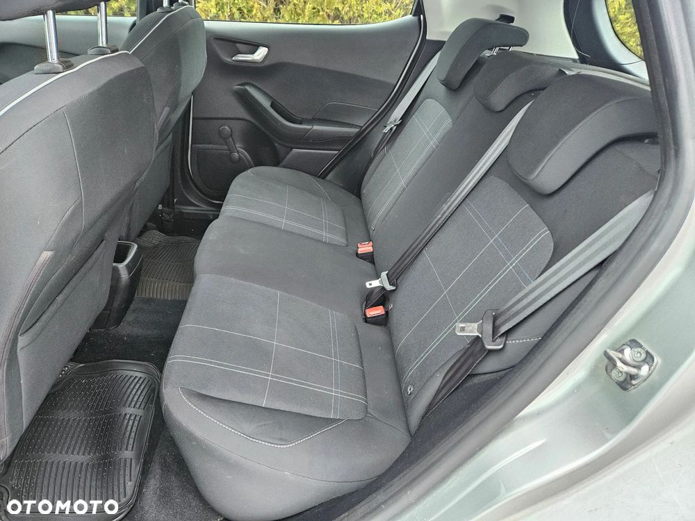 Używany Ford Fiesta 2018 - 15 900 PLN, 122 180 km - Otomoto.pl