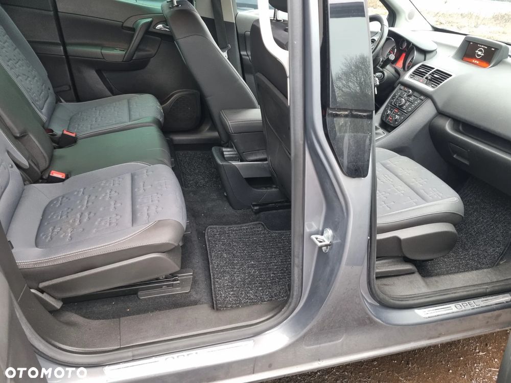 Używany Opel Meriva 2017 - 19 999 PLN, 90 000 km - Otomoto.pl