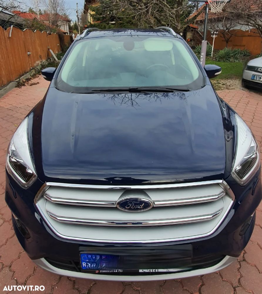 Utilizat Ford Kuga 2019 - 17 390 EUR, 35 691 km - Autovit.ro