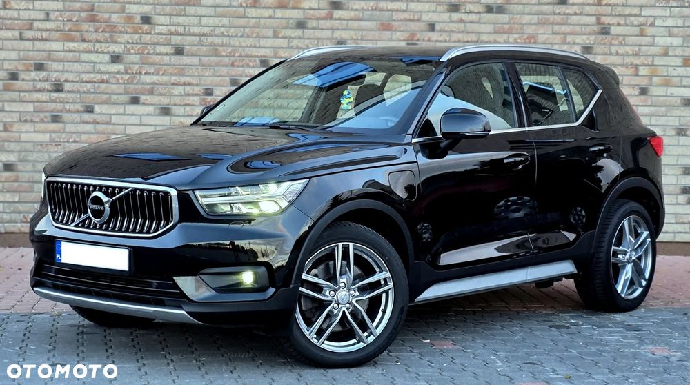 Używany Volvo XC 40 2021 - 97 800 PLN, 140 000 km - Otomoto.pl