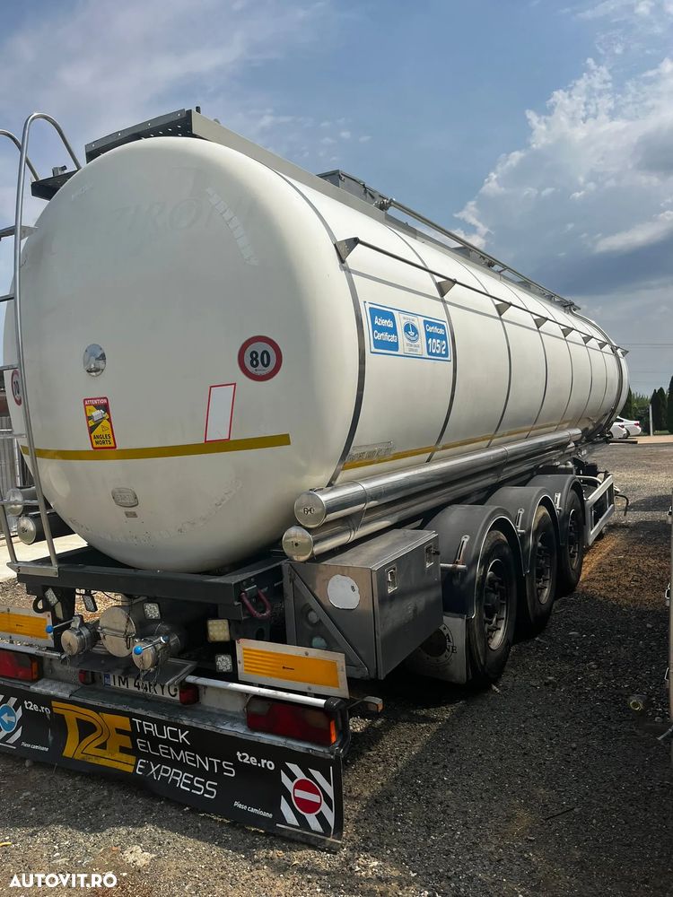 Utilizat Menci Cisterna 2009 - 35 000 EUR - Autovit.ro