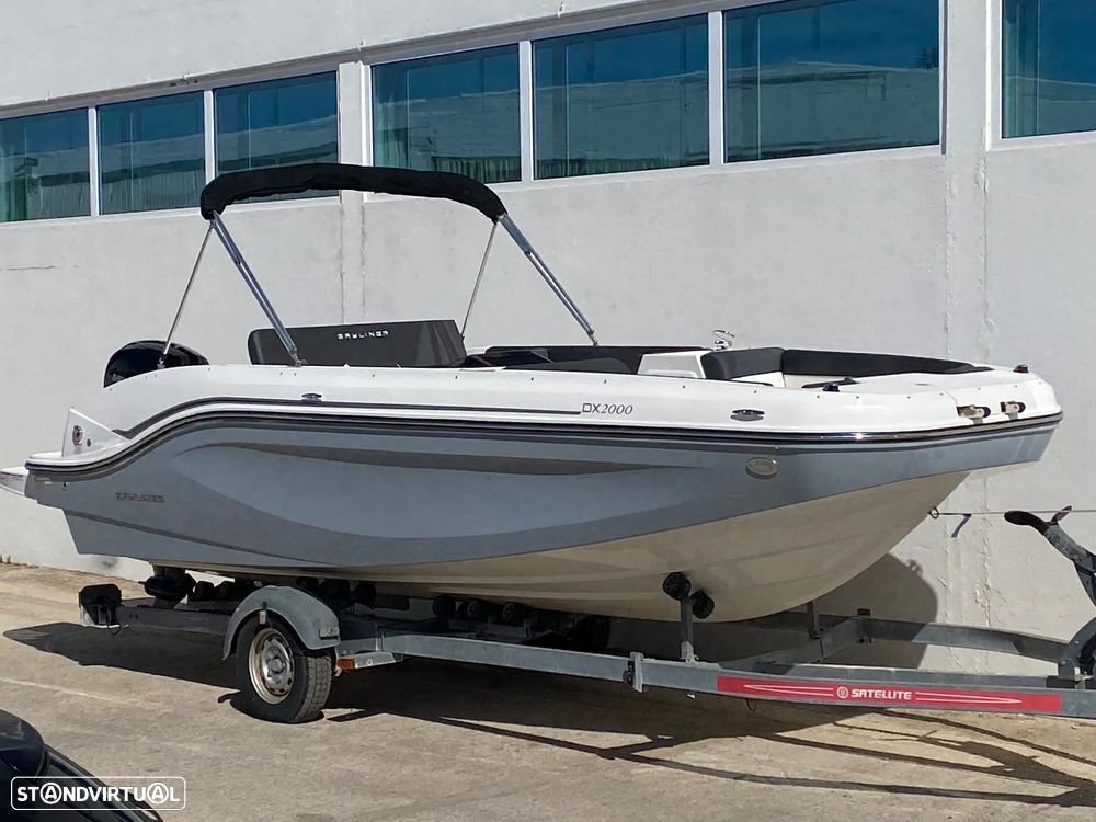 Novo Bayliner DX 2000 DB 2025 - 76 428 EUR - Standvirtual.com