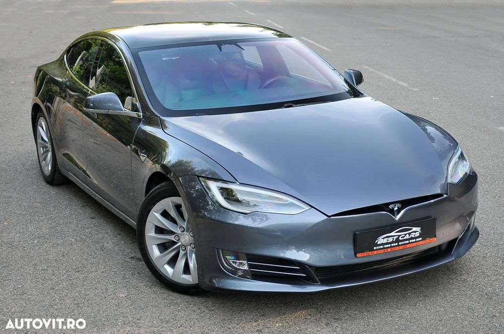 Second hand Tesla Model S - 46 999,05 EUR100 000 km - Autovit