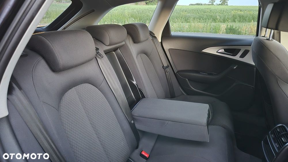 Używany Audi A6 Avant 2015 - 39 999 PLN, 317 500 km - Otomoto.pl