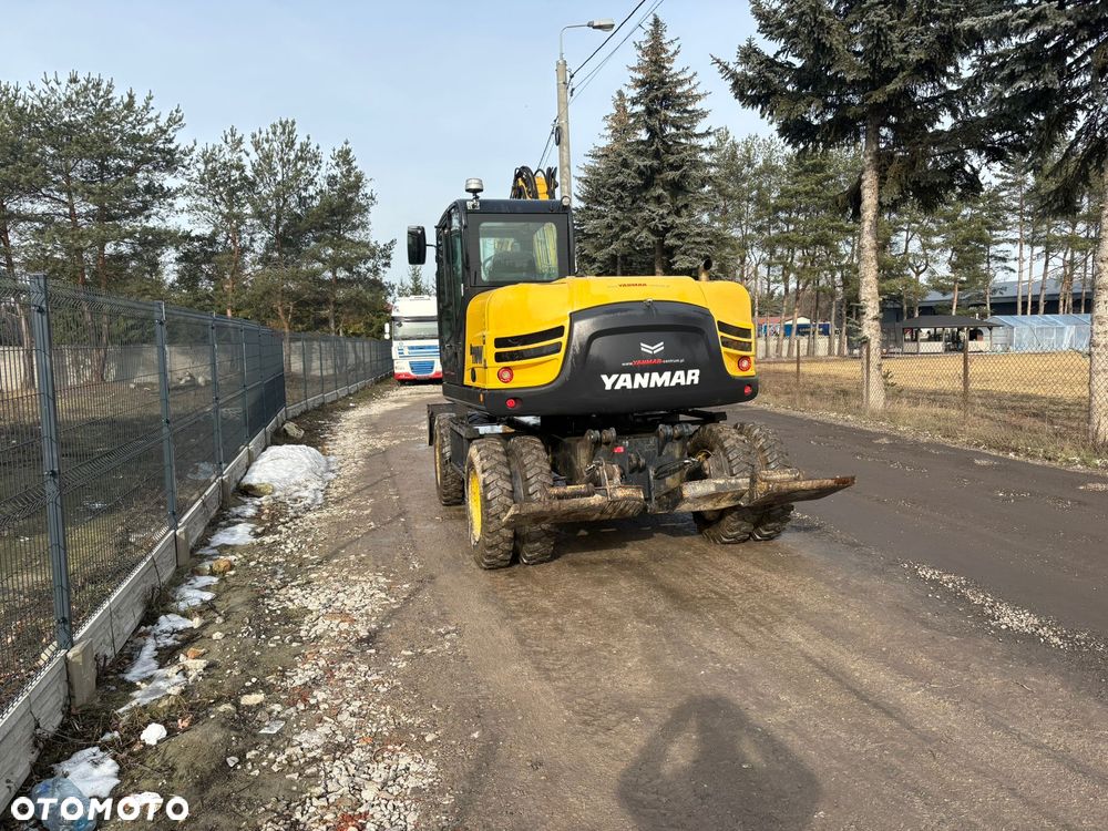 Używany Yanmar B110W 2019 - 240 000 PLN - Otomoto.pl