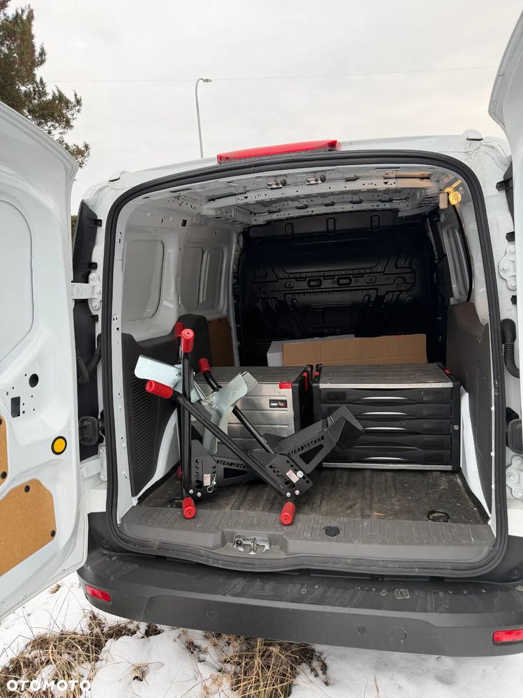 Używany Ford Transit connect Trend 2023 - 75 900 PLN, 25 000 km ...