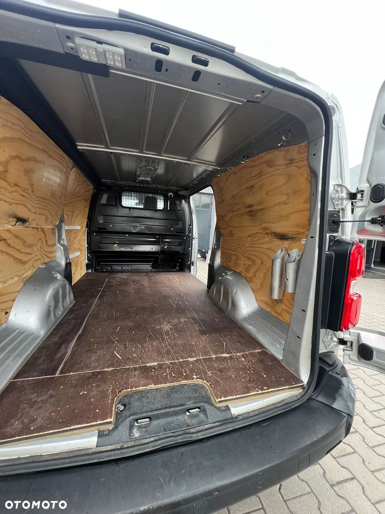 Używany Citroën Jumpy Long 2018 - 28 167 PLN, 232 736 km - Otomoto.pl