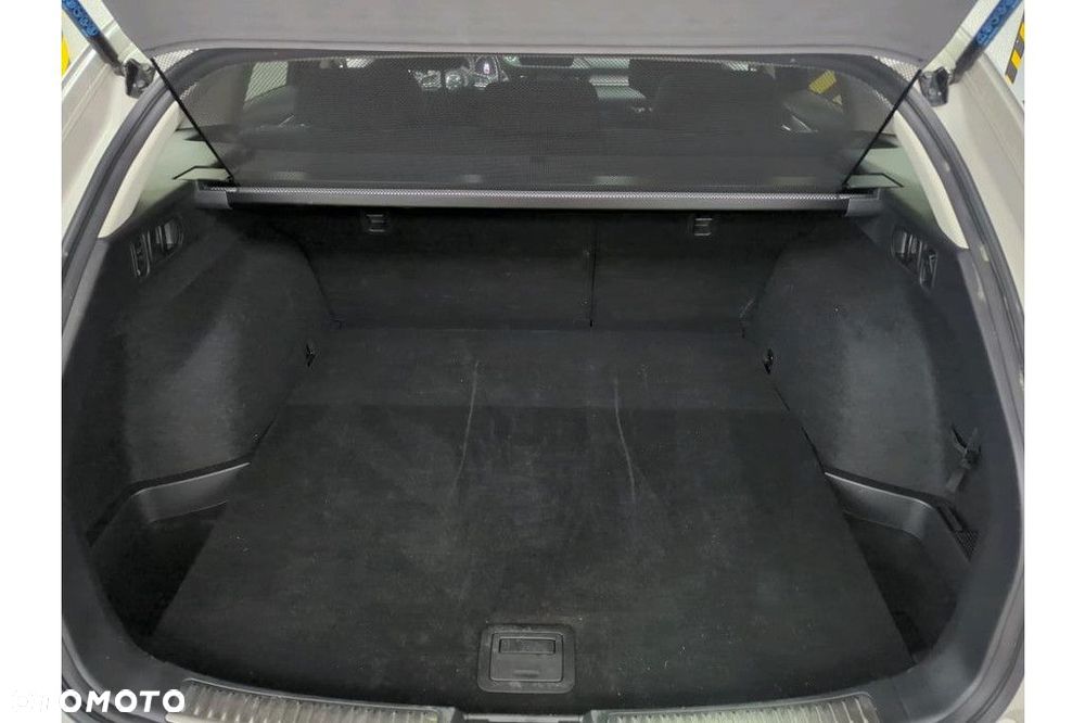 Używany Mazda 6 2022 - 108 899 PLN, 36 804 km - Otomoto.pl