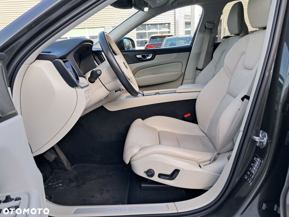 Używany Volvo XC 60 2019 - 142 900 PLN, 80 000 km - Otomoto.pl