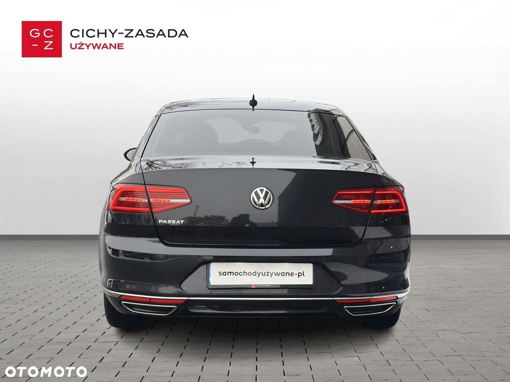 Używany Volkswagen Passat 2016 - 64 900 PLN, 193 393 km - Otomoto.pl