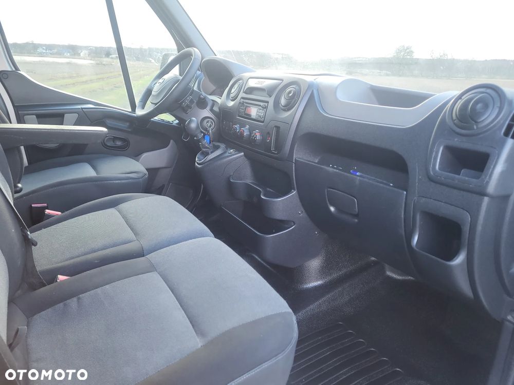 Używany Renault Master 2016 - 37 900 PLN, 175 000 km - Otomoto.pl