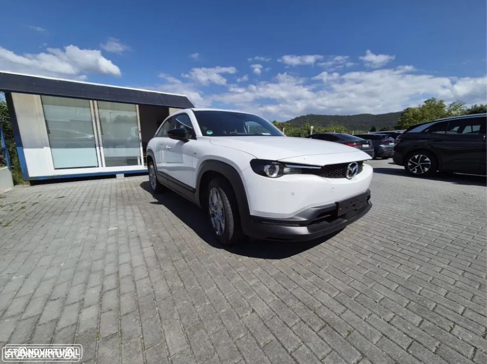 Usado Mazda MX-30 2020 - 15 500 EUR, 39 000 km - Standvirtual.com