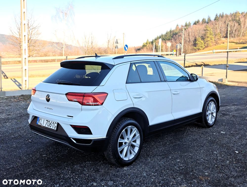 Używany Volkswagen T-Roc 2021 - 79 899,57 PLN, 170 000 km - Otomoto.pl
