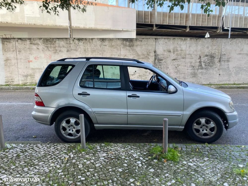 Usado Mercedes-Benz ML 270 2003 - 4 950 EUR, 284 500 km - Standvirtual.com