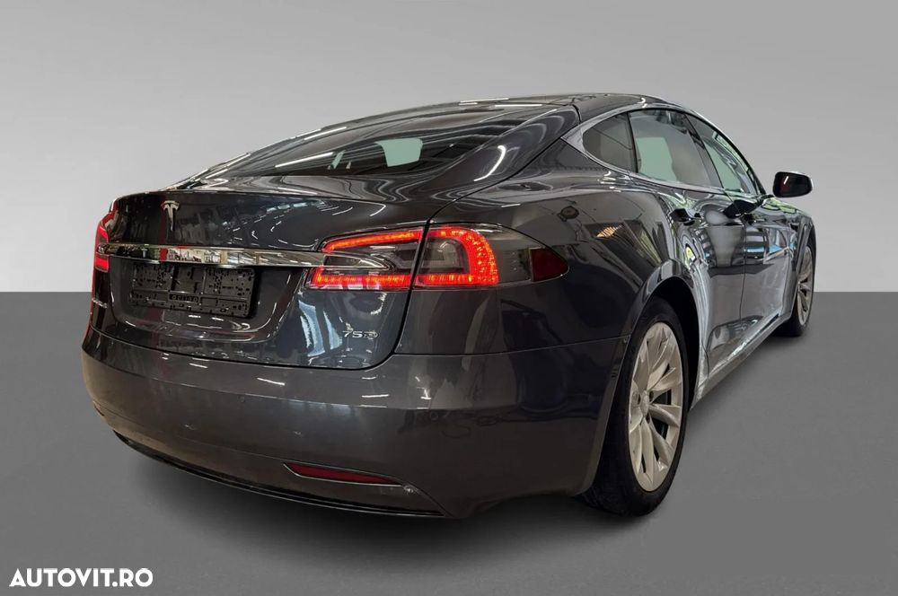 Utilizat Tesla Model S 2018 - 19 900 EUR, 137 000 km - Autovit.ro