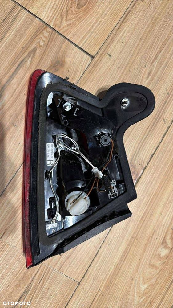 Używany Lampy tylne - 240 PLN - Otomoto.pl