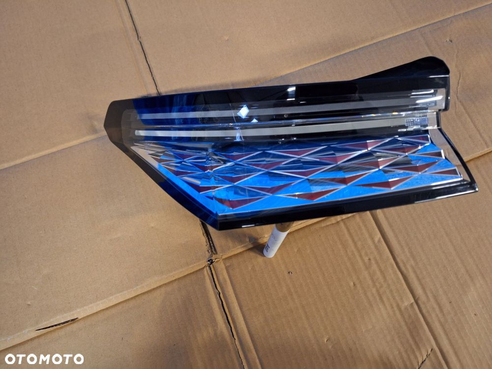 Używany Lampy tylne - 499 PLN - Otomoto.pl