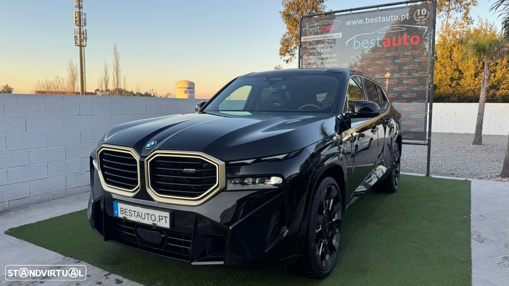 Usado BMW XM 2023 - 139 999 EUR, 32 000 km - Standvirtual.com