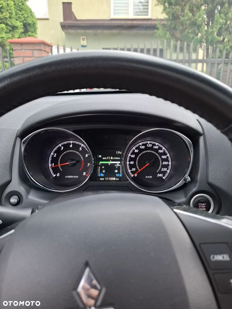 Używany Mitsubishi ASX 2017 - 61 000 PLN, 111 100 km - Otomoto.pl