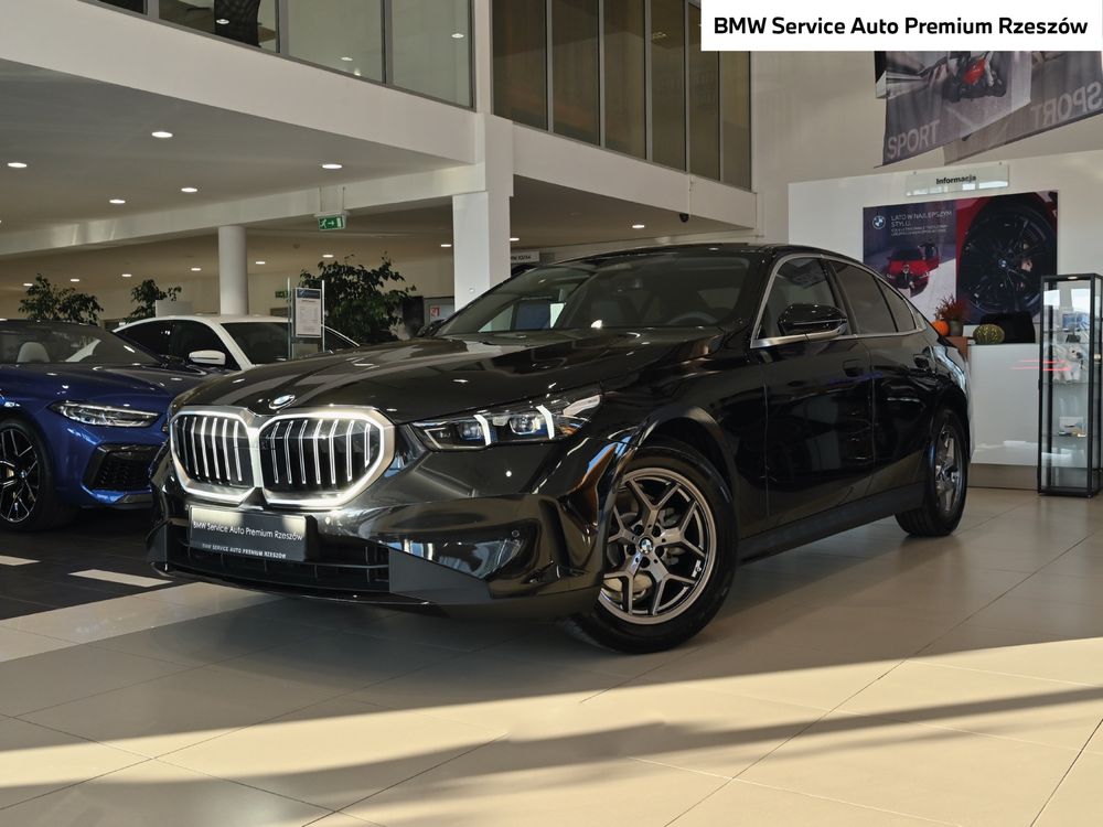 Używany BMW Seria 5 2024 - 260 000 PLN, 12 862 km - Otomoto.pl