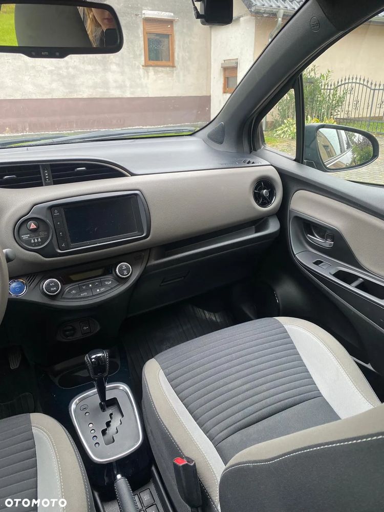 Używany Toyota Yaris 2020 - 63 500 PLN, 33 866 km - Otomoto.pl