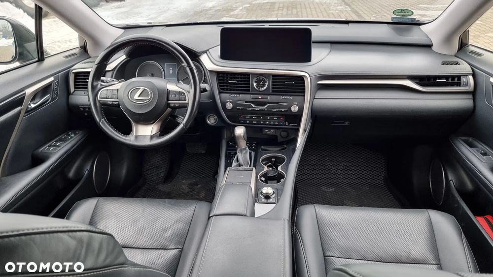 Używany Lexus RX 2021 - 130 000 PLN, 263 114 km - Otomoto.pl