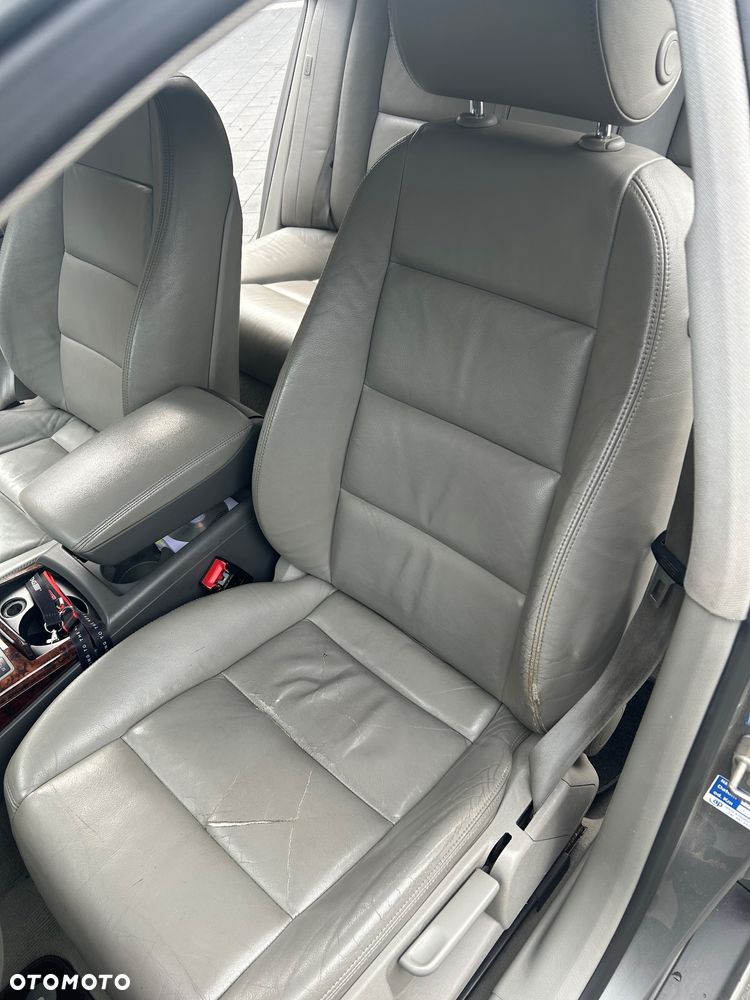 Używany Audi A6 Avant 2005 - 10 500 PLN, 320 km - Otomoto.pl
