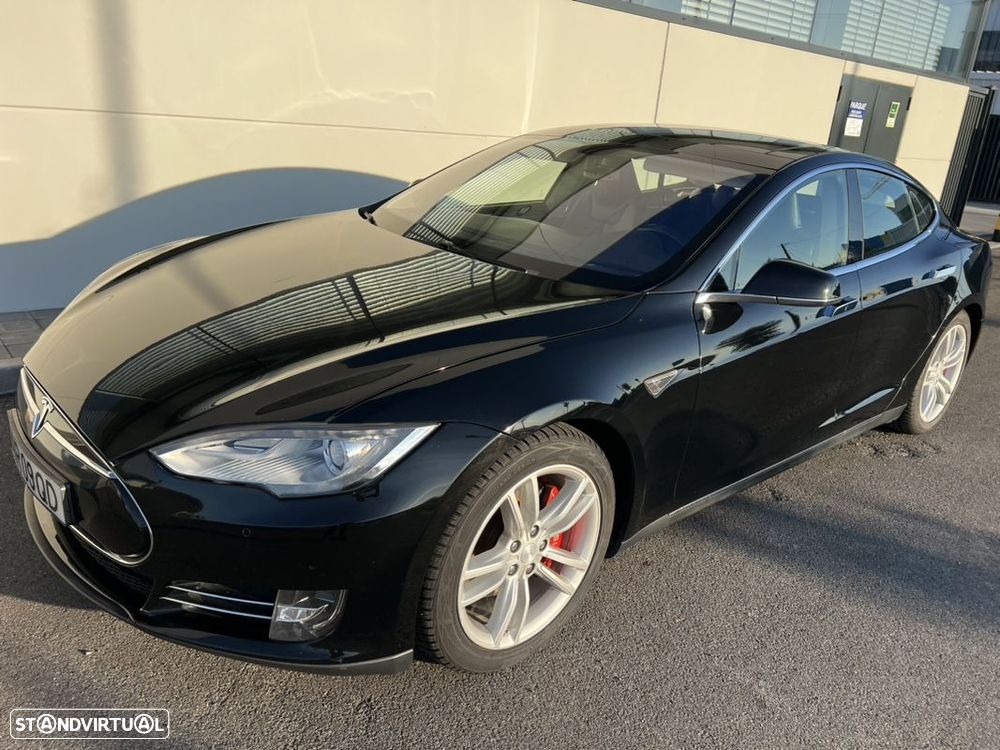 Usado Tesla Model S 2014 - 19 950 EUR, 232 000 km - Standvirtual.com