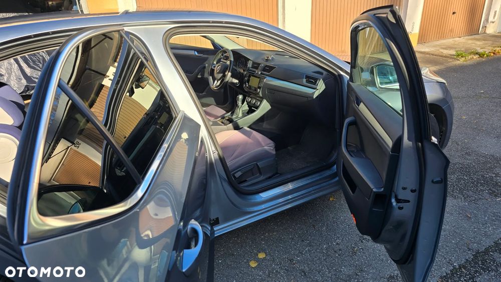 Używany Skoda Superb 2016 - 70 000 PLN, 67 651 km - Otomoto.pl