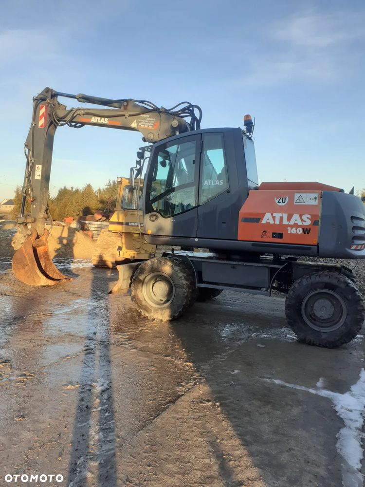 Używany Atlas 160 w 1605 2011 - 177 120 PLN - Otomoto.pl
