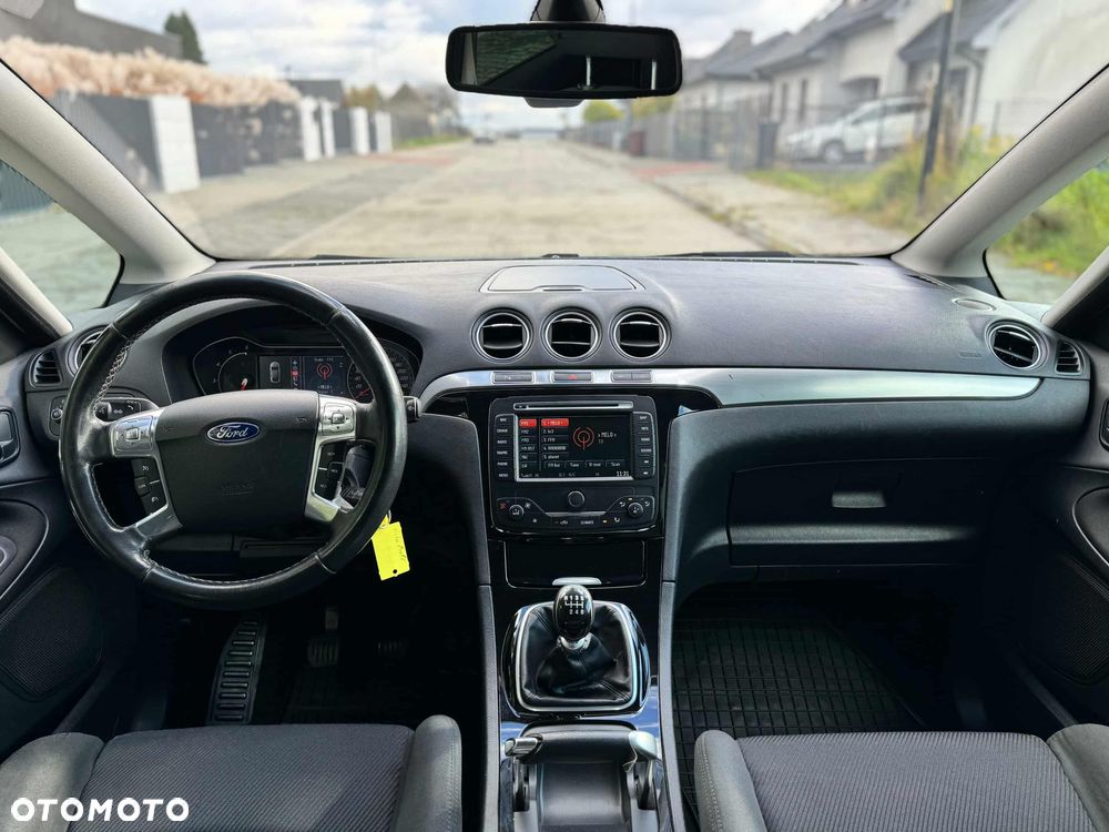 Używany Ford S-Max 2012 - 19 900 PLN, 325 000 km - Otomoto.pl