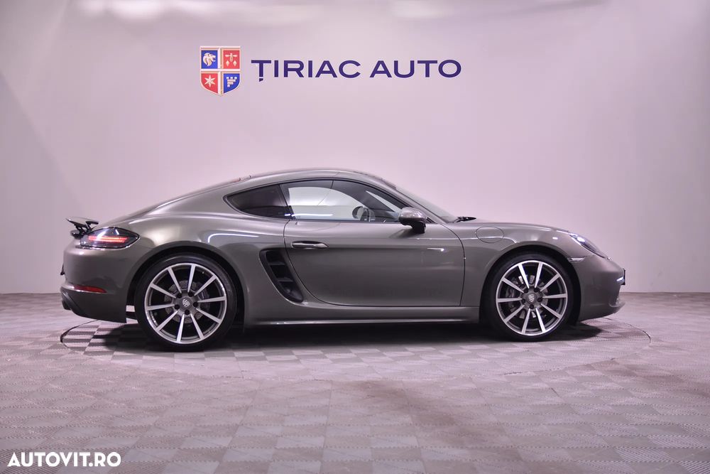 Utilizat Porsche Cayman 2021 - 49 900 EUR, 77 512 km - Autovit.ro