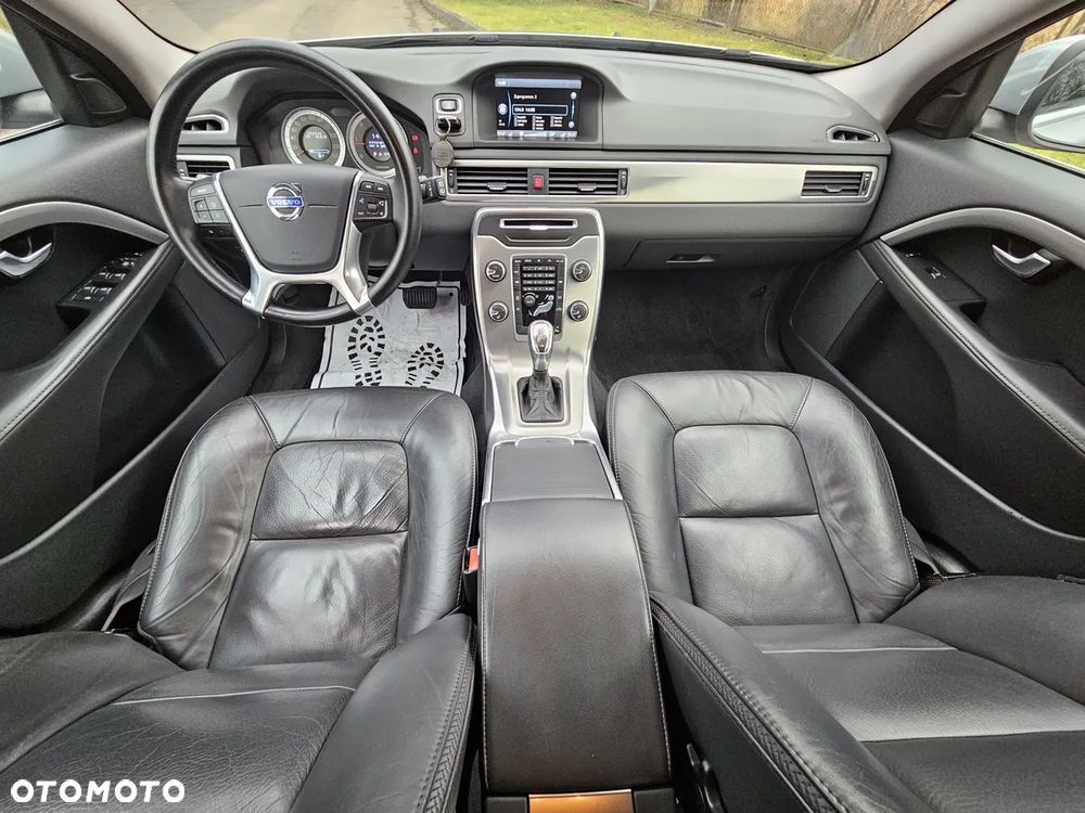 Używany Volvo XC 70 2013 - 37 900 PLN, 297 000 km - Otomoto.pl