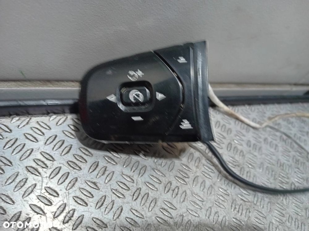 Używany Panele sterowania, przełączniki - 250 PLN - Otomoto.pl