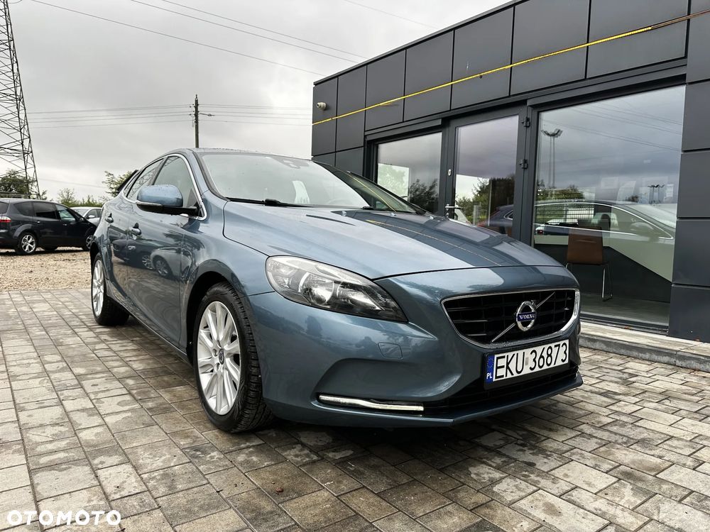 Używany Volvo V40 2014 - 31 900 PLN, 216 000 km - Otomoto.pl