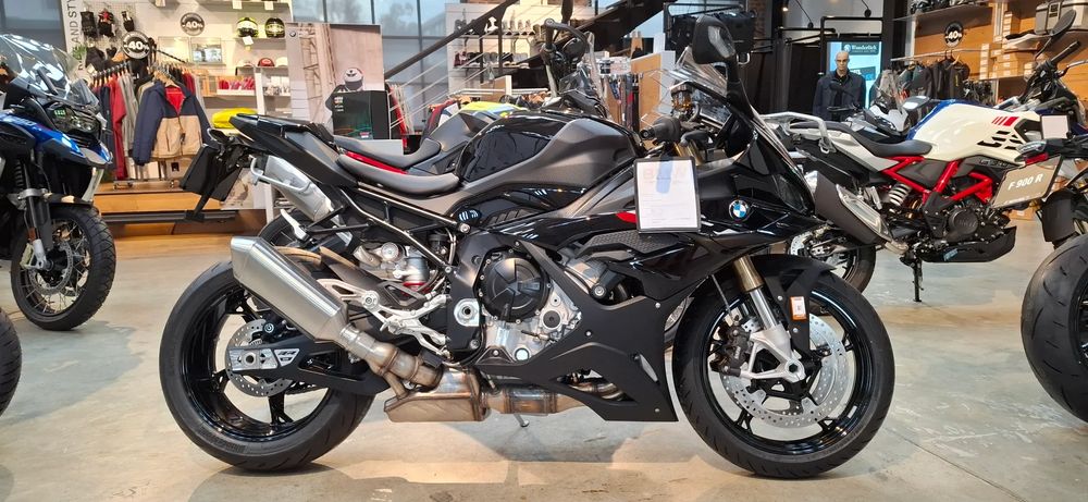 Nou BMW S1000RR 2024 - 20 575 EUR - Autovit.ro