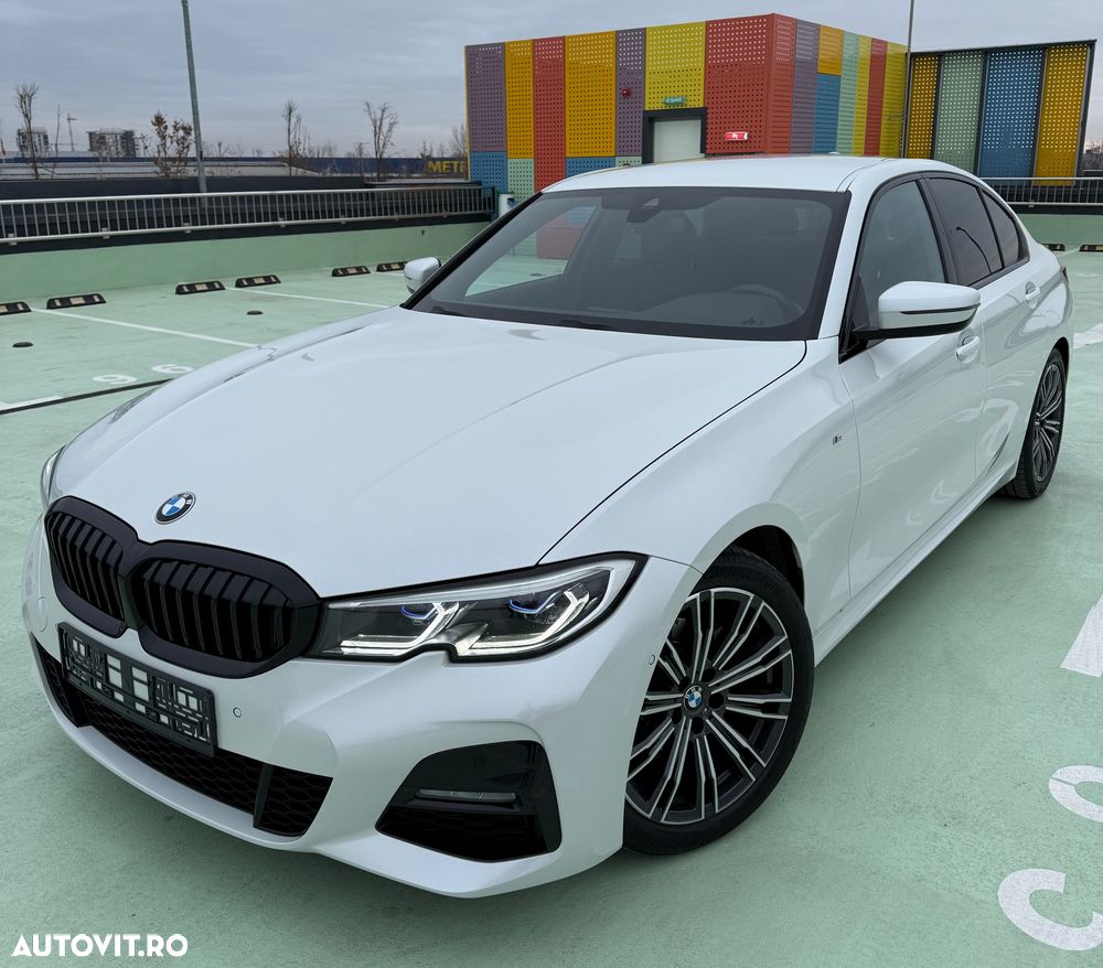 Utilizat BMW Seria 3 2022 - 30 990 EUR, 44 720 km - Autovit.ro