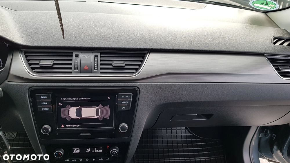 Używany Skoda RAPID 2018 - 42 900 PLN, 96 000 km - Otomoto.pl