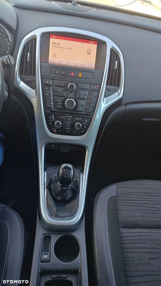 Używany Opel Astra 2015 - 26 400 PLN, 170 586 km - Otomoto.pl