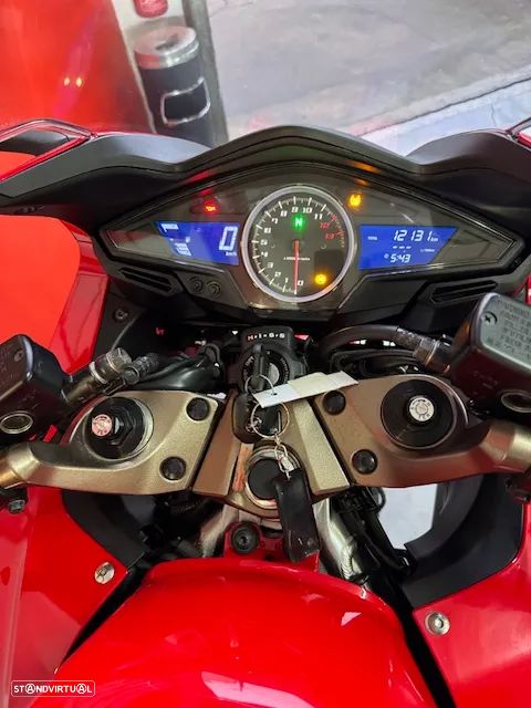 Usado Honda VFR 2016 - 8 750 EUR - Standvirtual.com