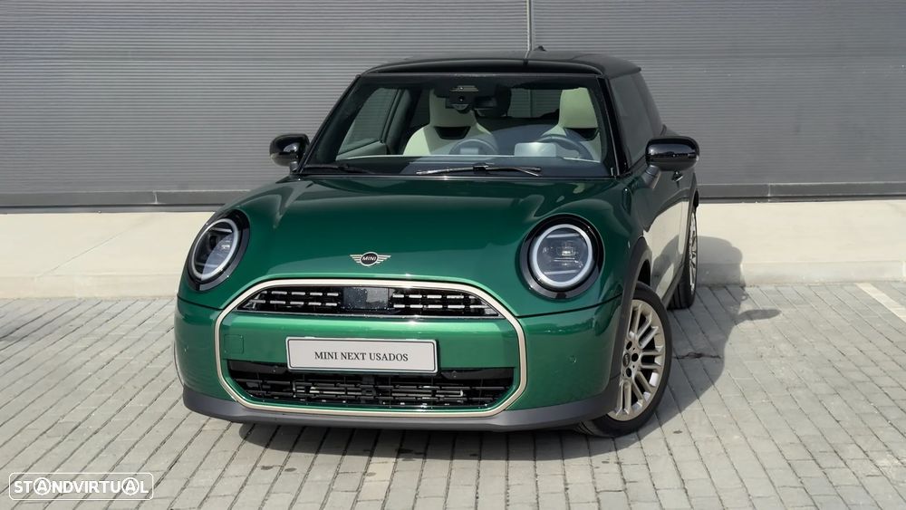 Usado MINI 3 Portas 2024 - 34 350 EUR, 11 000 km - Standvirtual.com