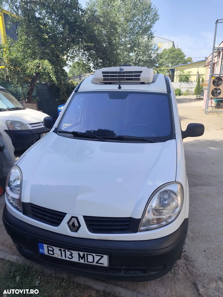 Second hand Renault Kangoo - 4 900 EUR75 000 km - Autovit