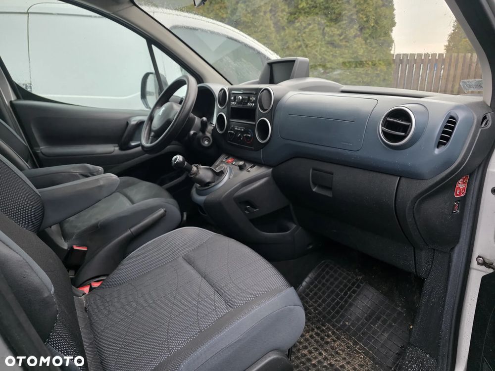 Używany Peugeot Partner 2008 - 2 750 PLN, 270 000 km - Otomoto.pl