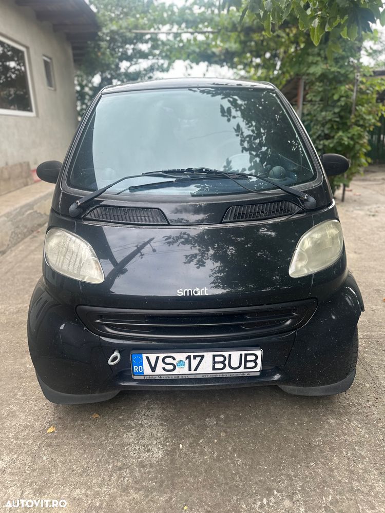 Utilizat Smart Fortwo 2000 - 900 EUR, 203 124 km - Autovit.ro