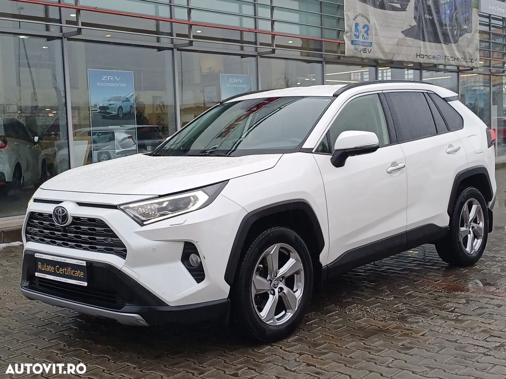 Utilizat Toyota RAV4 2021 - 27 489,99 EUR, 118 567 km - Autovit.ro