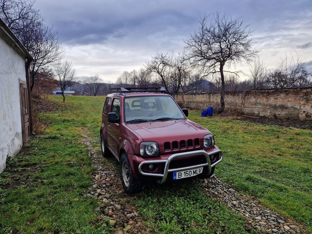 Utilizat Suzuki Jimny 1999 - 4 000 EUR, 230 000 km - Autovit.ro