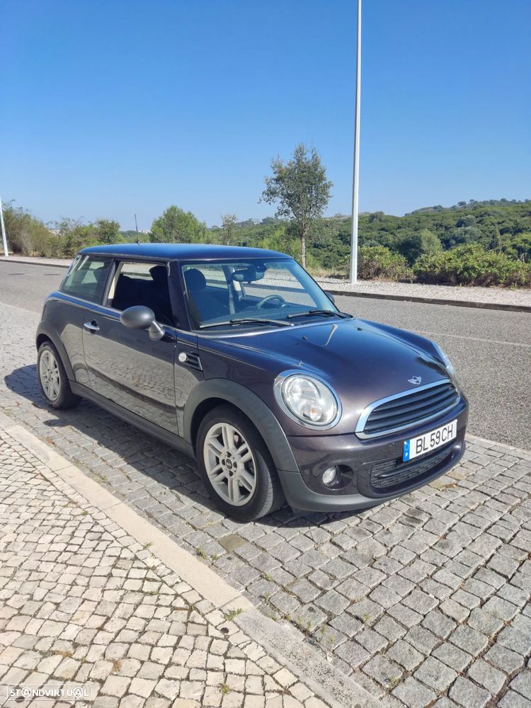 Usado MINI One 2014 - 10 750 EUR, 155 670 km - Standvirtual.com