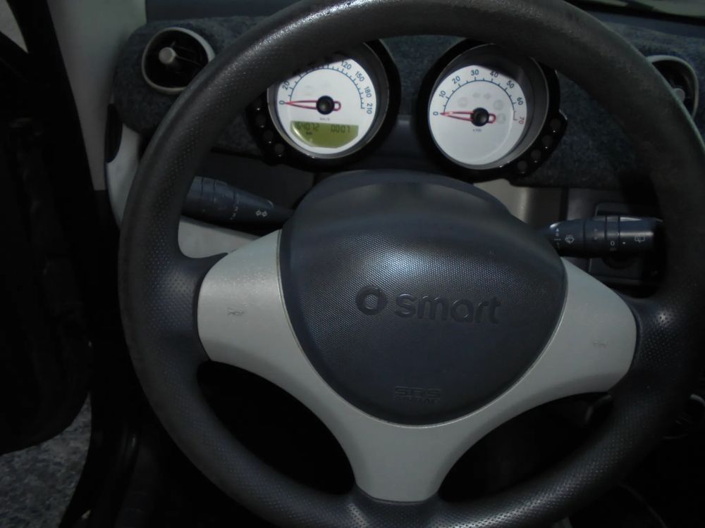 Usado Smart ForFour 2005 - 4 500 EUR, 164 072 km - Standvirtual.com