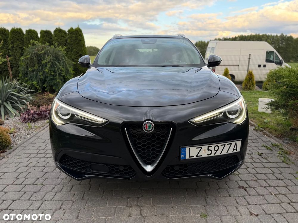 Używany Alfa Romeo Stelvio 2021 - 94 900 PLN, 145 000 km - Otomoto.pl
