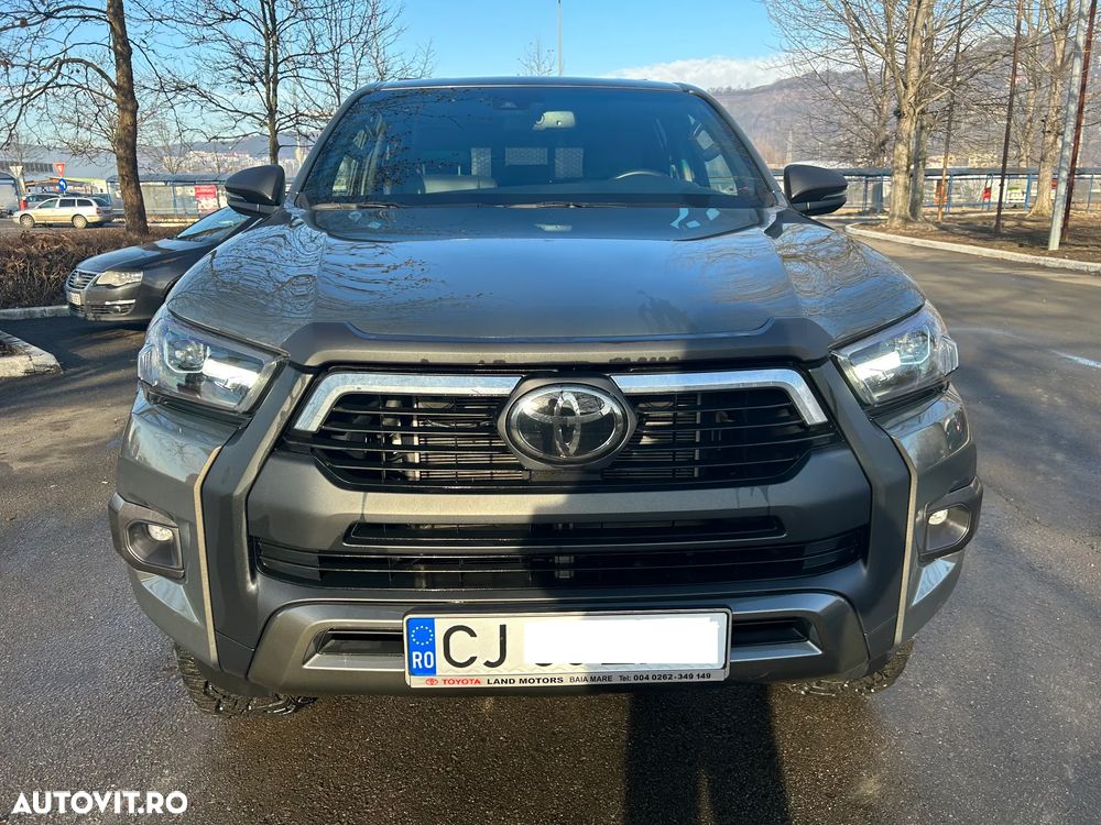 Utilizat Toyota Hilux 2023 - 45 000 EUR, 37 000 km - Autovit.ro